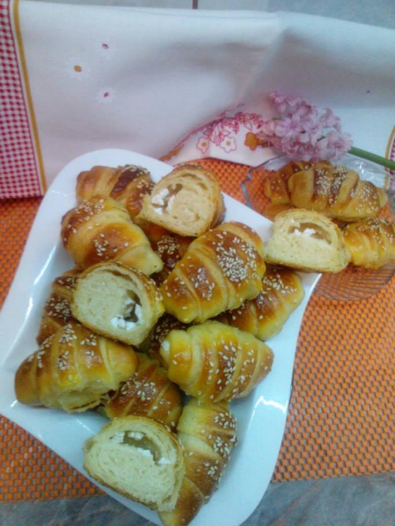 Kifle with cheese - Tuetego