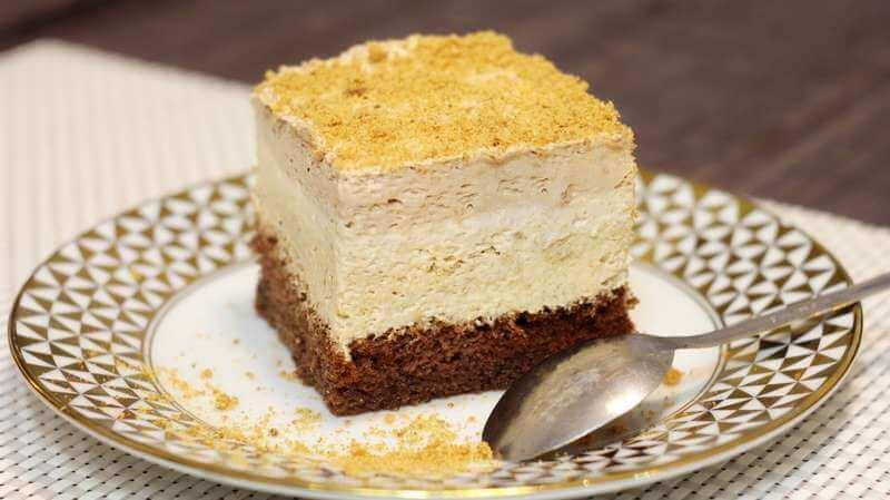 Cream cake with biscuit - Tuetego